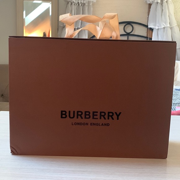 Bags | Burberry Packaging | Poshmark